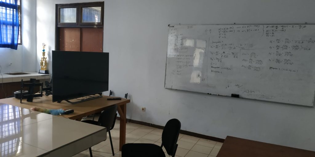 Computational and Theoretical Physics Laboratory - Departemen Fisika IPB
